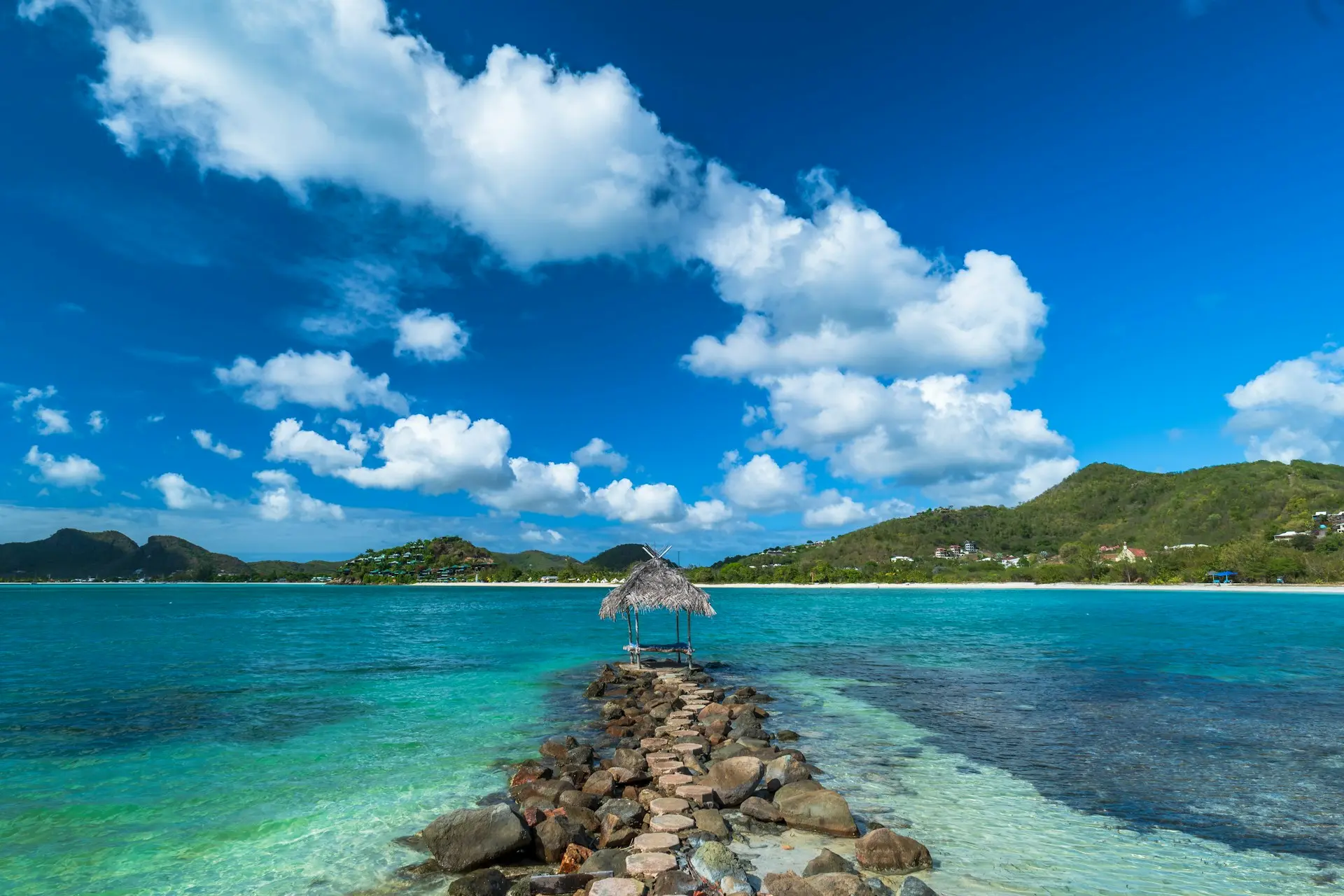 Diciembre en la Playa: Mejores Destinos para Escapar